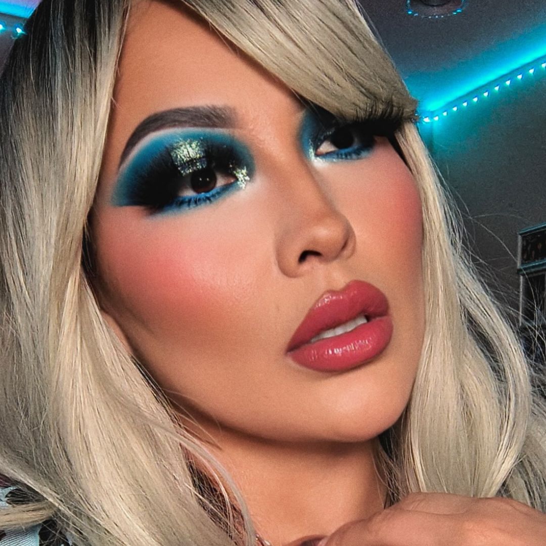 WINTER WONDERLAND BADDIE SHADOW PALETTE | BLOODLINE BEAUTY